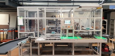 Fabricant de machine spéciale industrielle sur mesure, machine d'assemblage